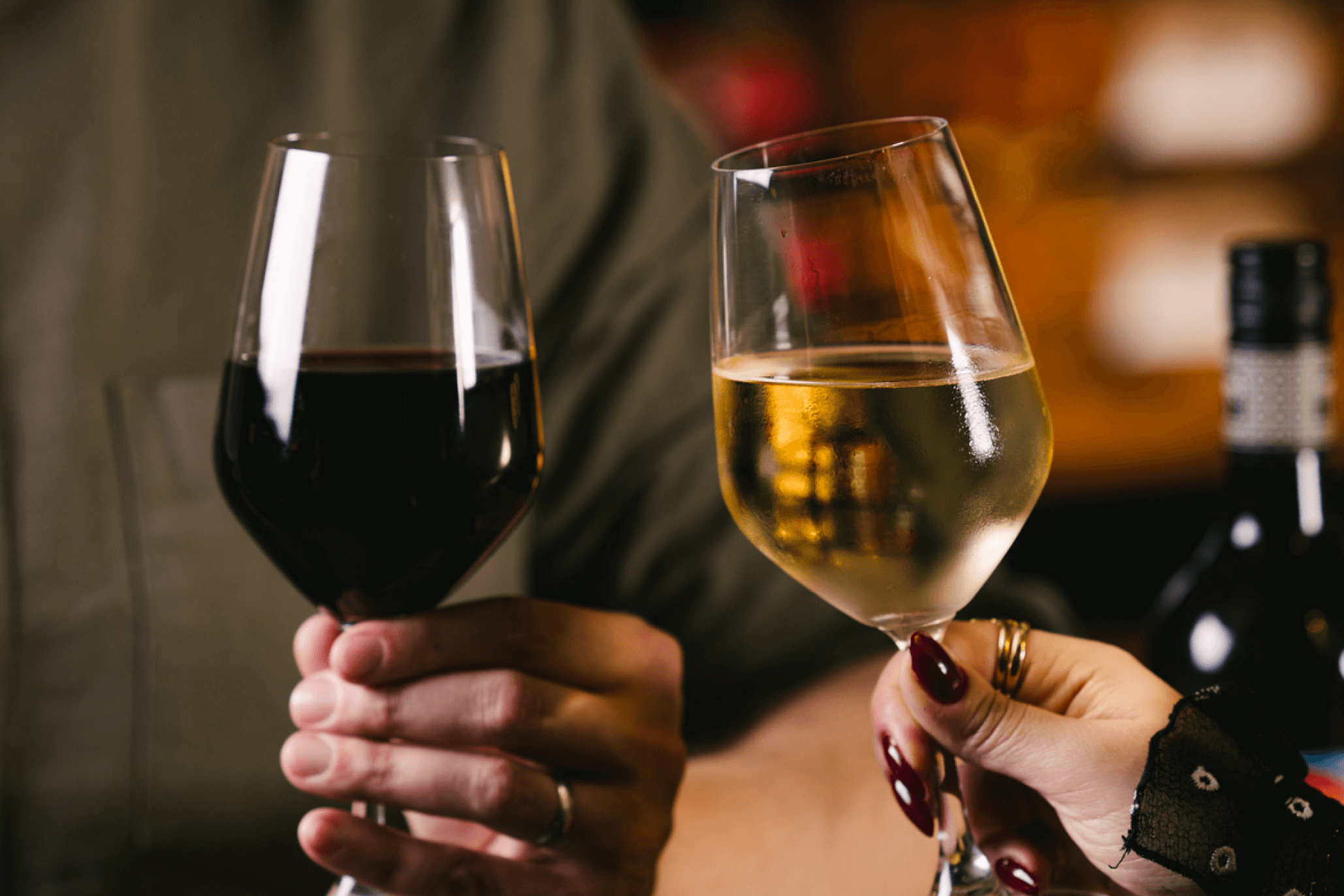 Best Alcoholic Drinks to Sell at a Bar in 2025 - Value for Venues